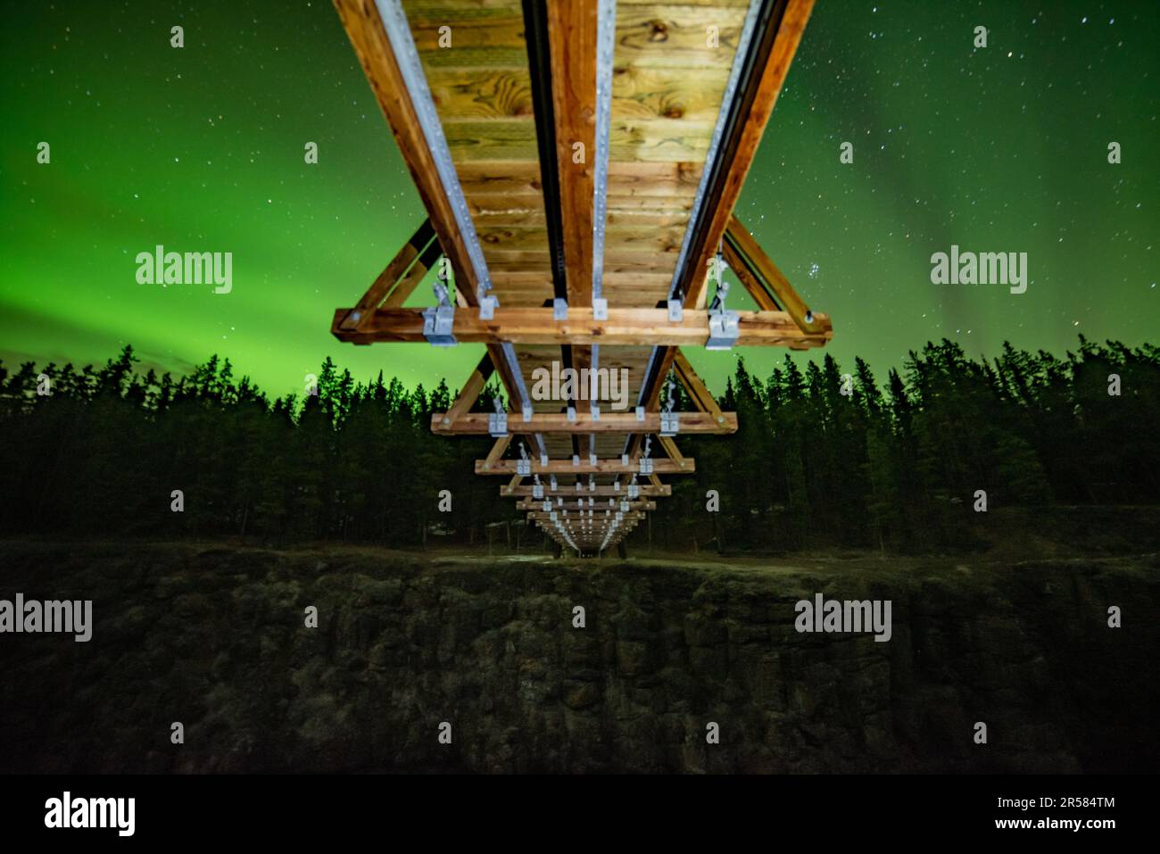 Astonishing, amazing northern lights aurora borealis seen in Yukon ...