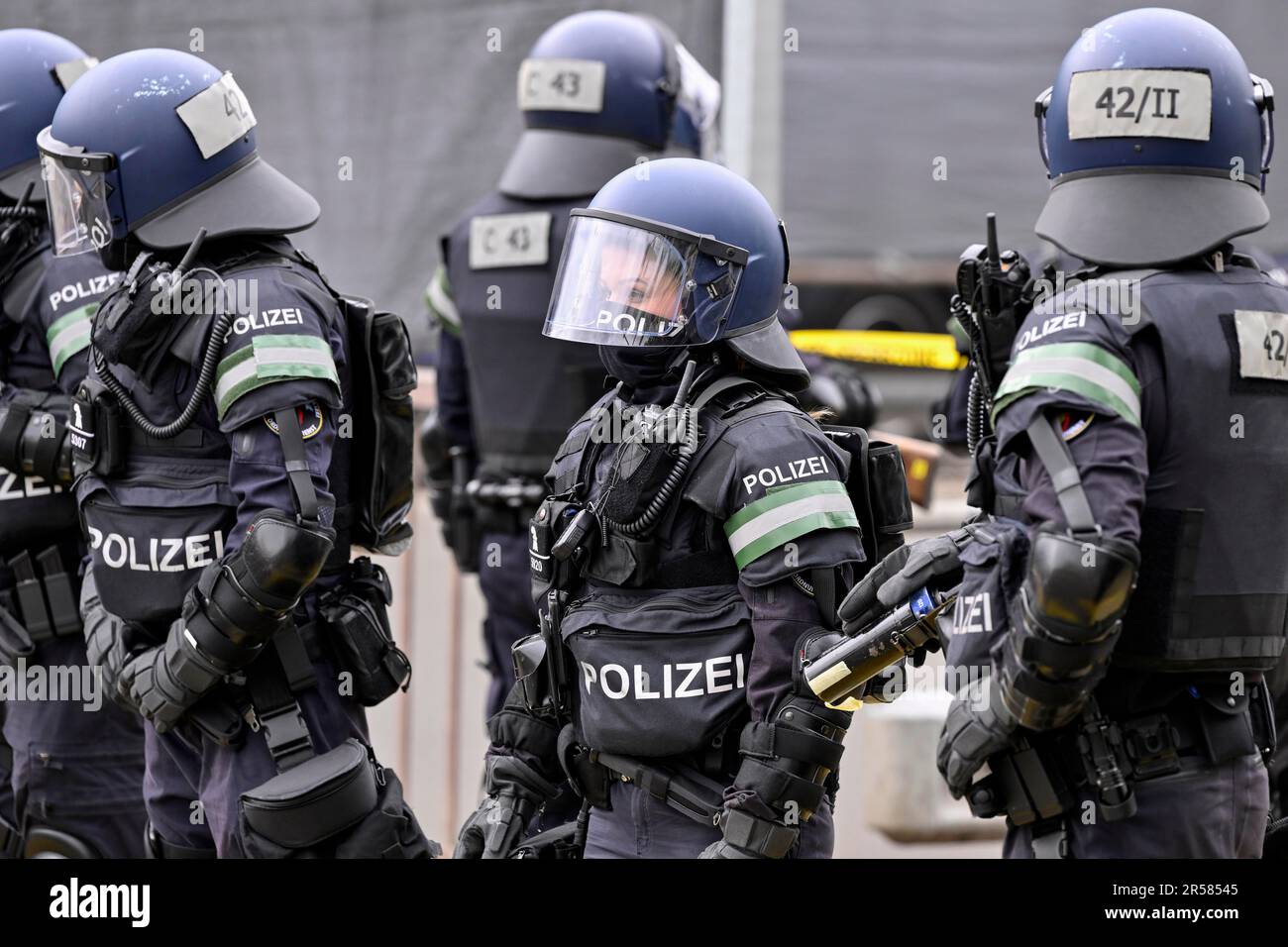 Police Policewoman Protective Gear Stock Photo - Alamy