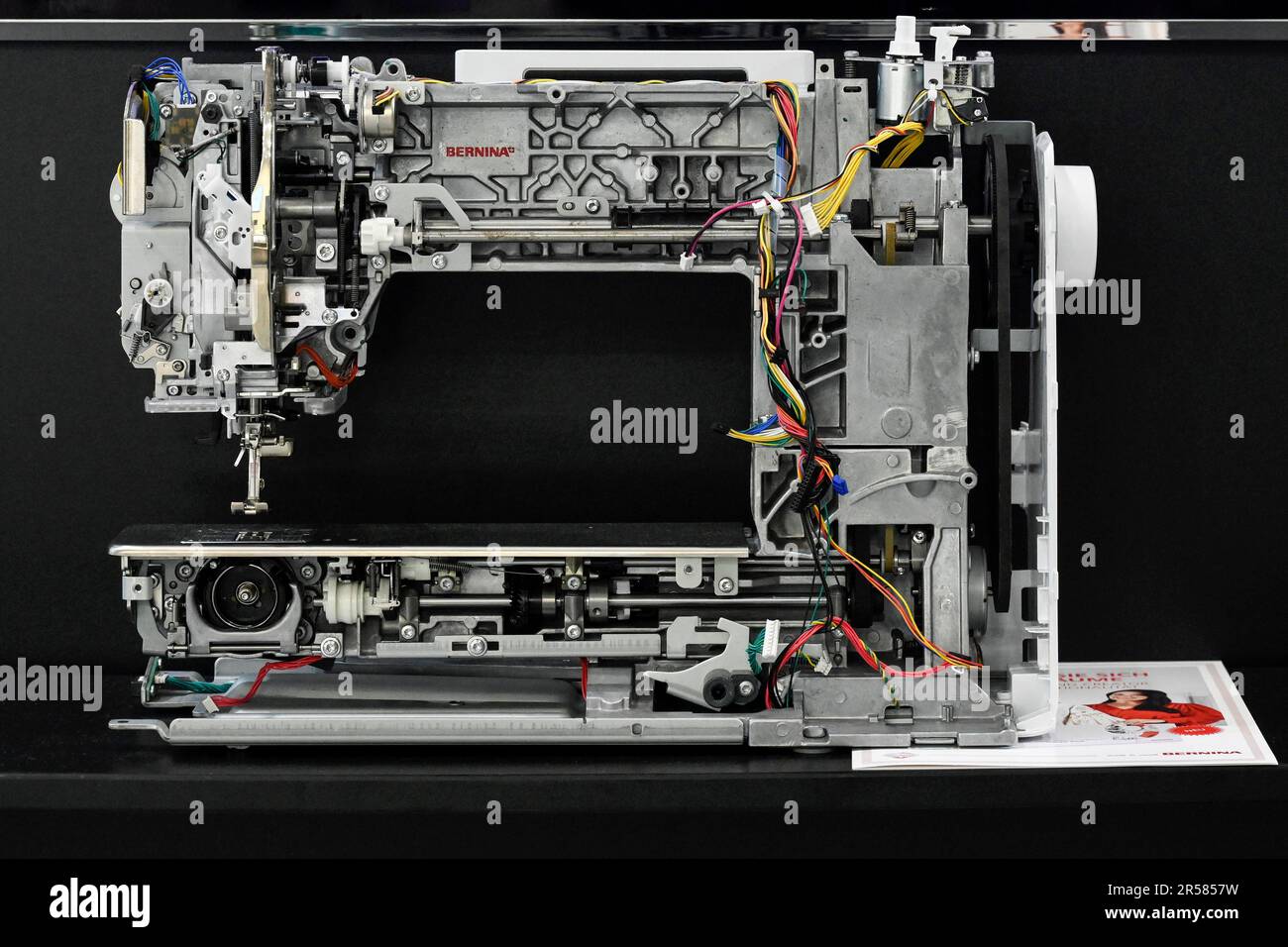 Sewing machine interior Stock Photo - Alamy