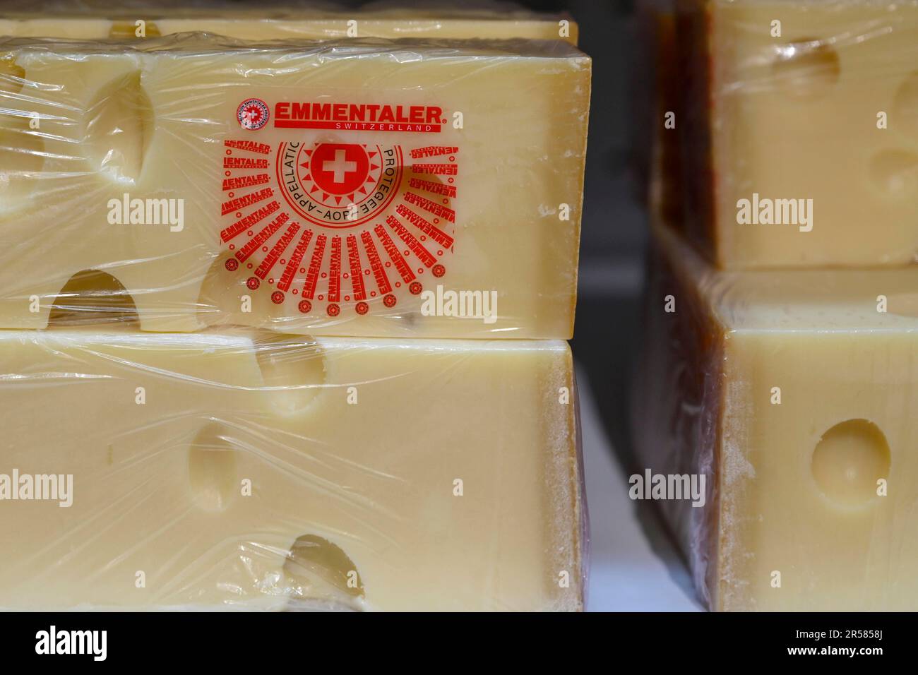 Emmentaler cheese hi-res stock photography and images - Alamy