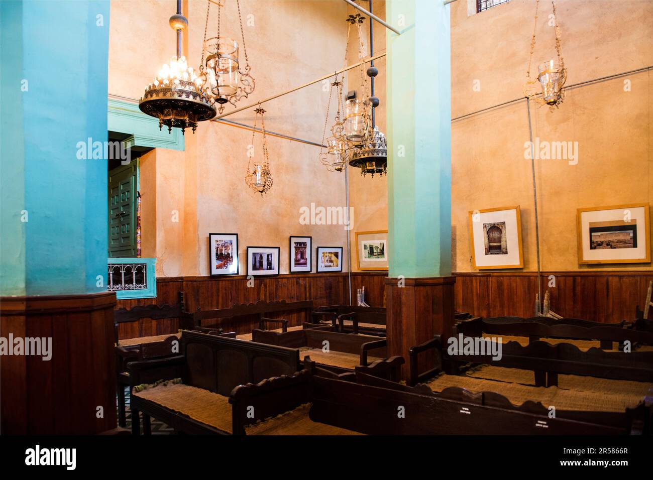 Abe africa hi-res stock photography and images - Alamy