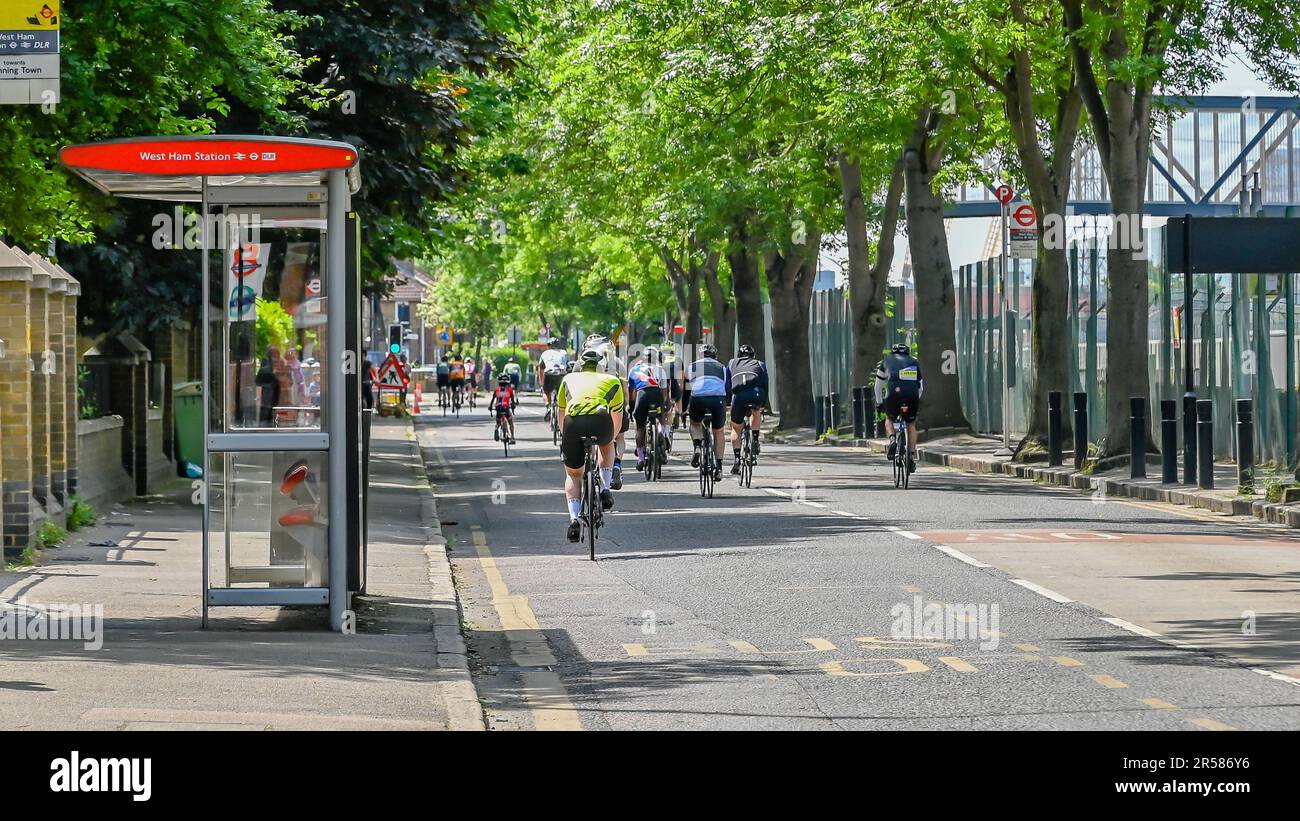 Ford RideLondon, London to Essex Stock Photo - Alamy