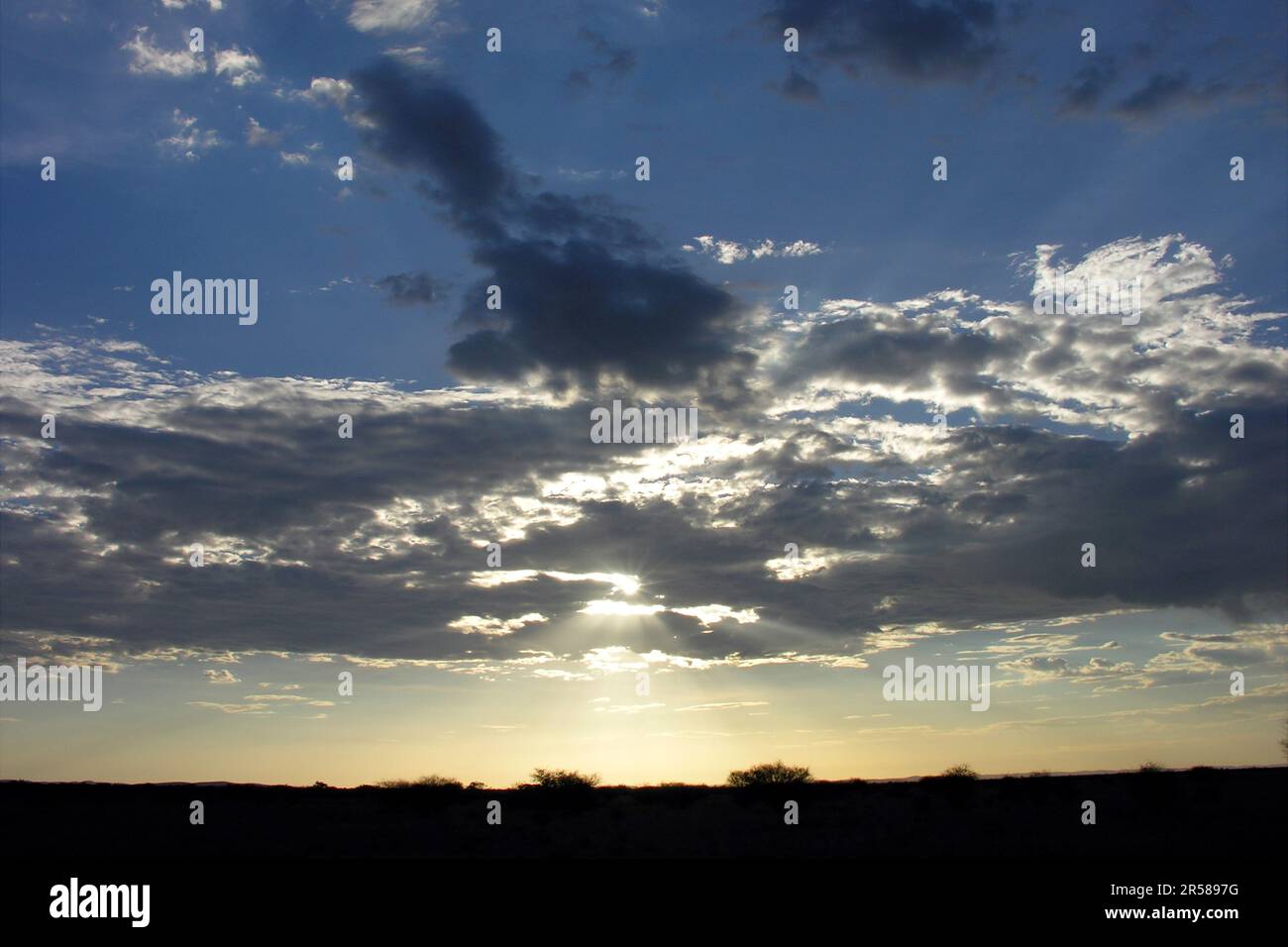 South african sunset sky hi-res stock photography and images - Alamy