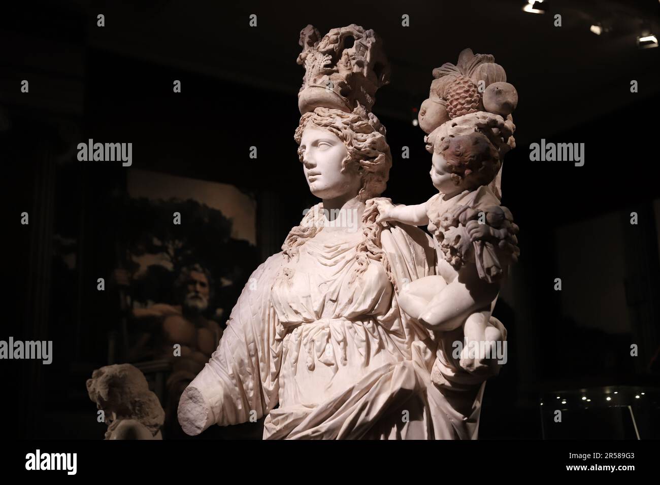 Statue in Istanbul Archaeological Museums, Istanbul City, Turkey Stock ...