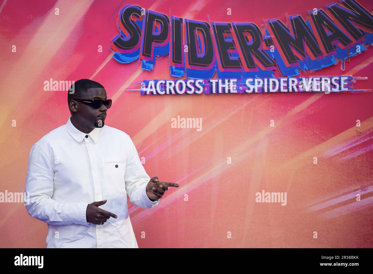 Daniel Kaluuya poses for photographers upon arrival at the premiere of ...