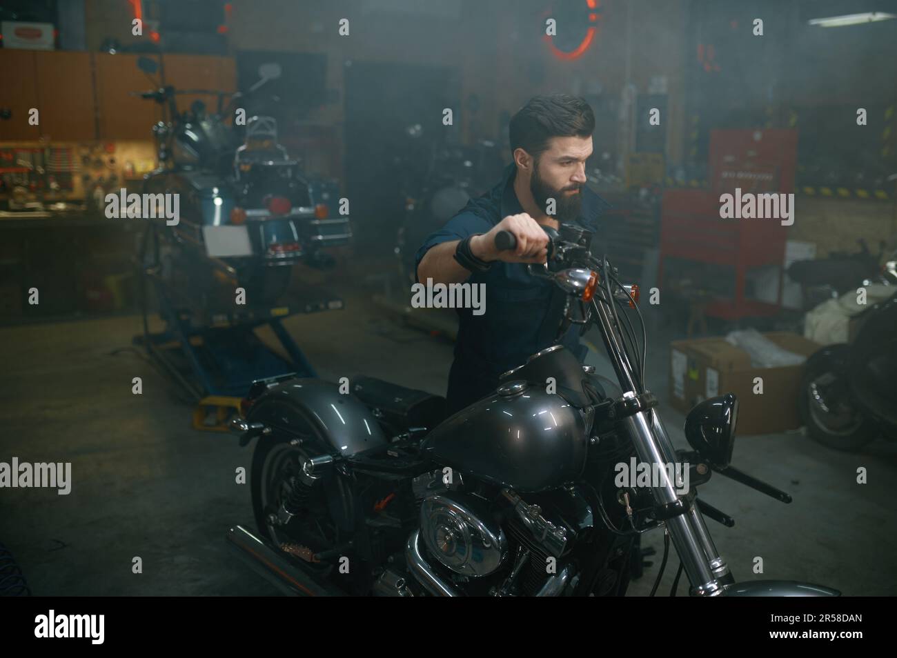 Motorcycle maintenance stand hi-res stock photography and images - Alamy