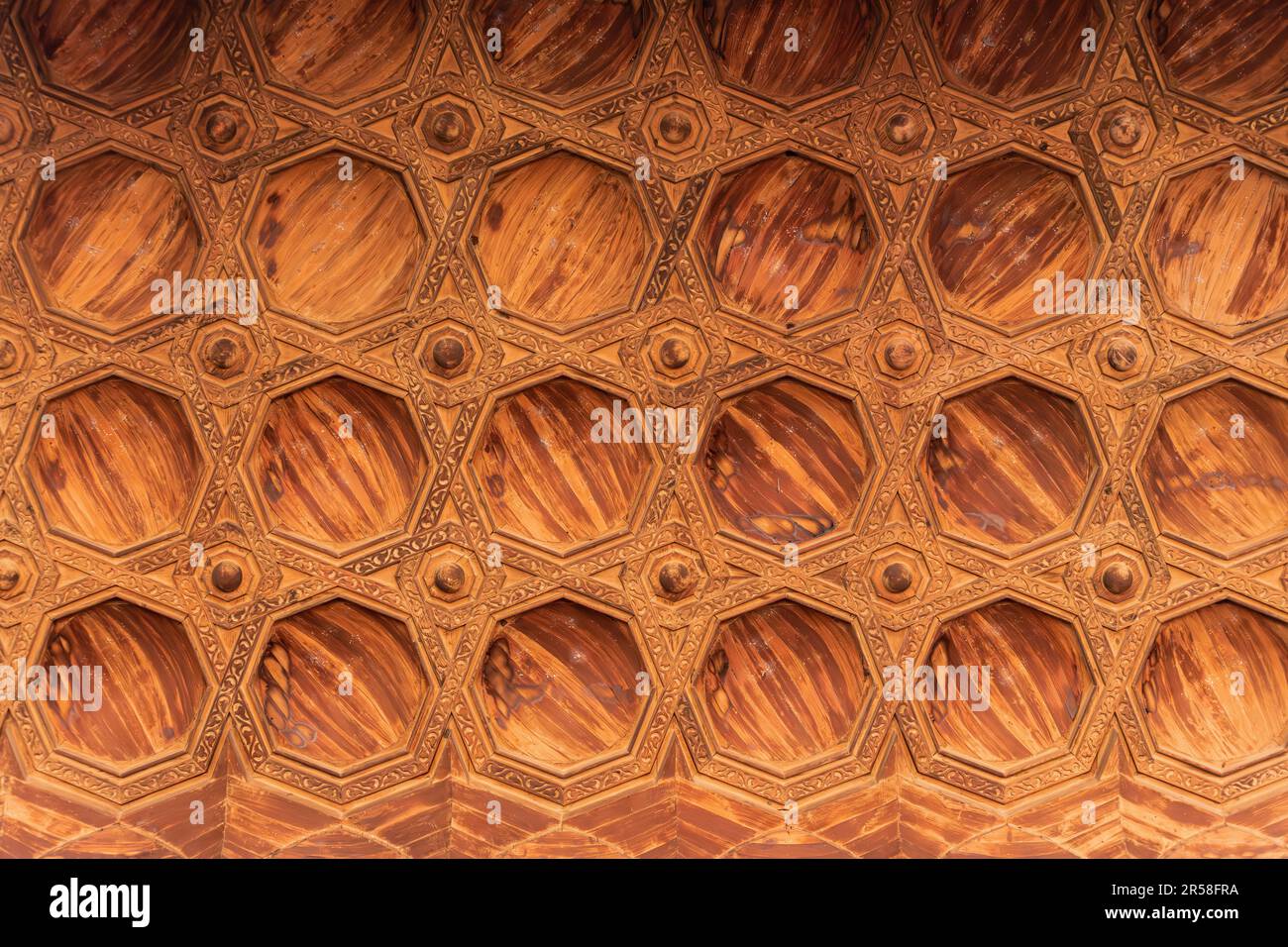 Symmetrical texture background on a wall in an old mosque in Cairo ...