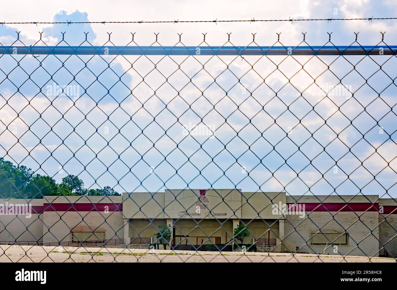 Carmike Cinemas, also known as Carmike 14, sits abandoned behind a ...
