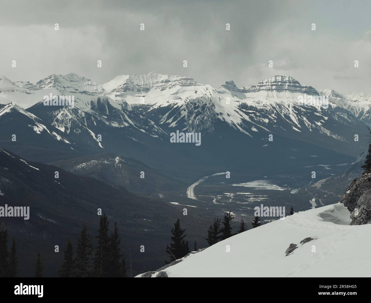 Banff upper hot springs hi-res stock photography and images - Alamy