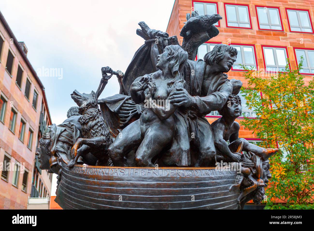 Ship of Fools sculpture based in Nuremberg . Narrenschiff statue in ...