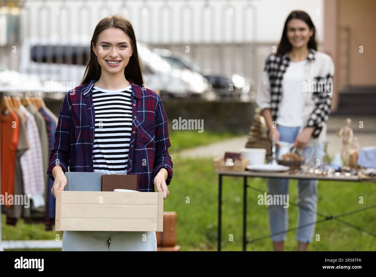 Organize items hi-res stock photography and images - Alamy