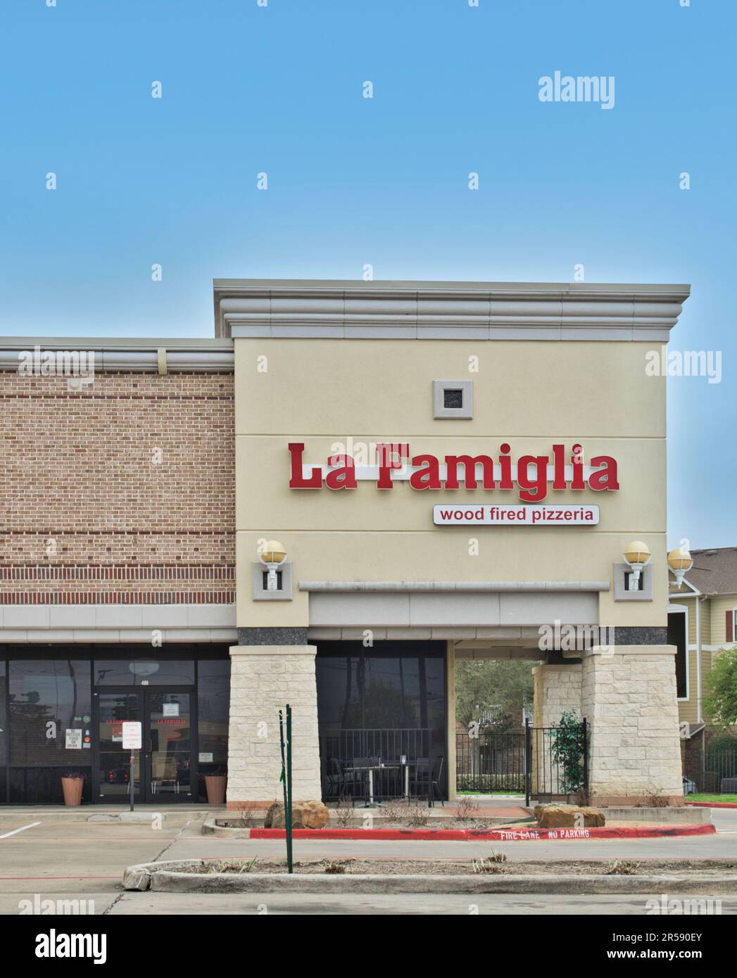 Humble, Texas USA 02-26-2023: La Famiglia wood fired pizzeria ...