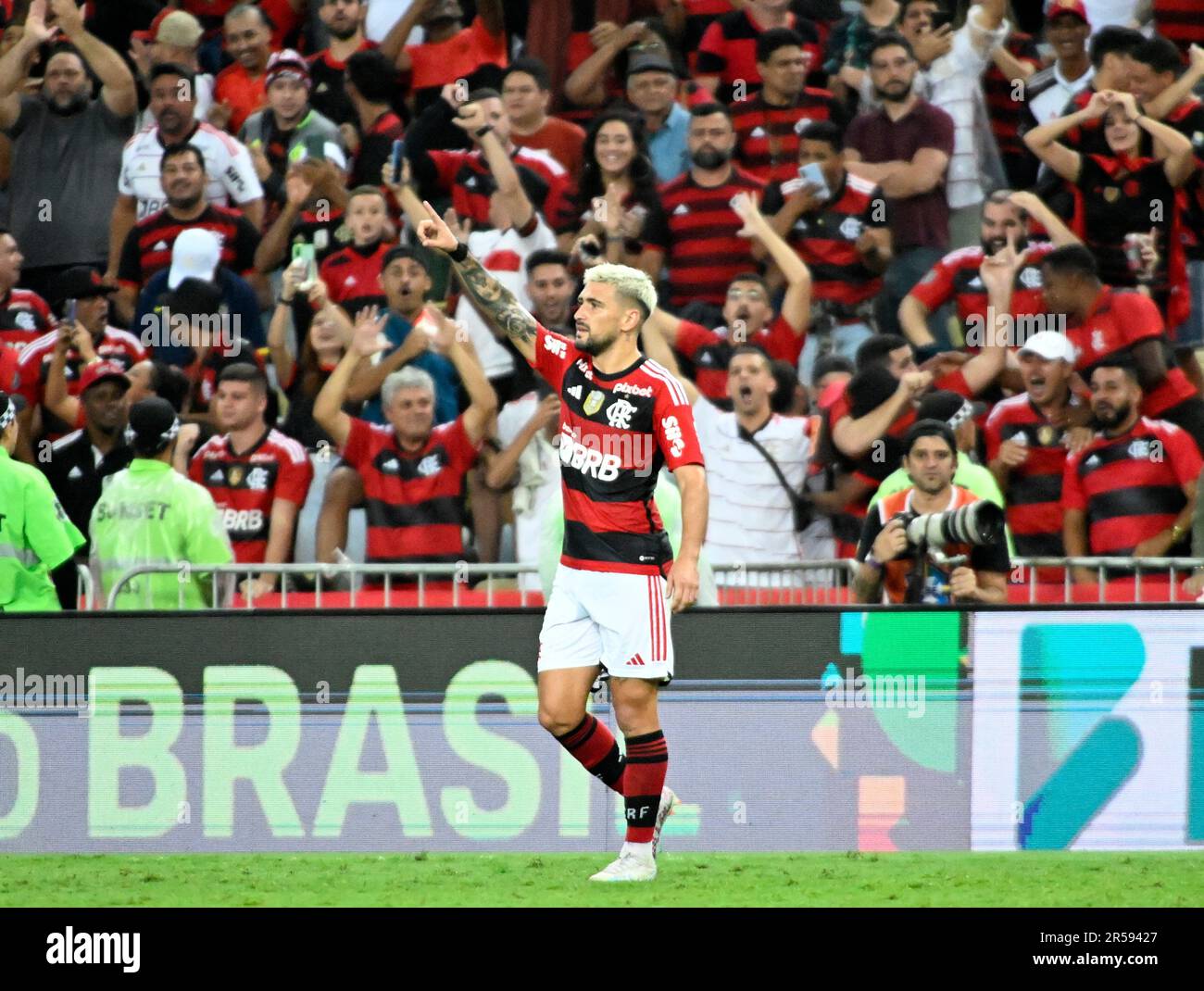 Match between Flamengo and Fluminense, for the round of 16 of the Copa ...