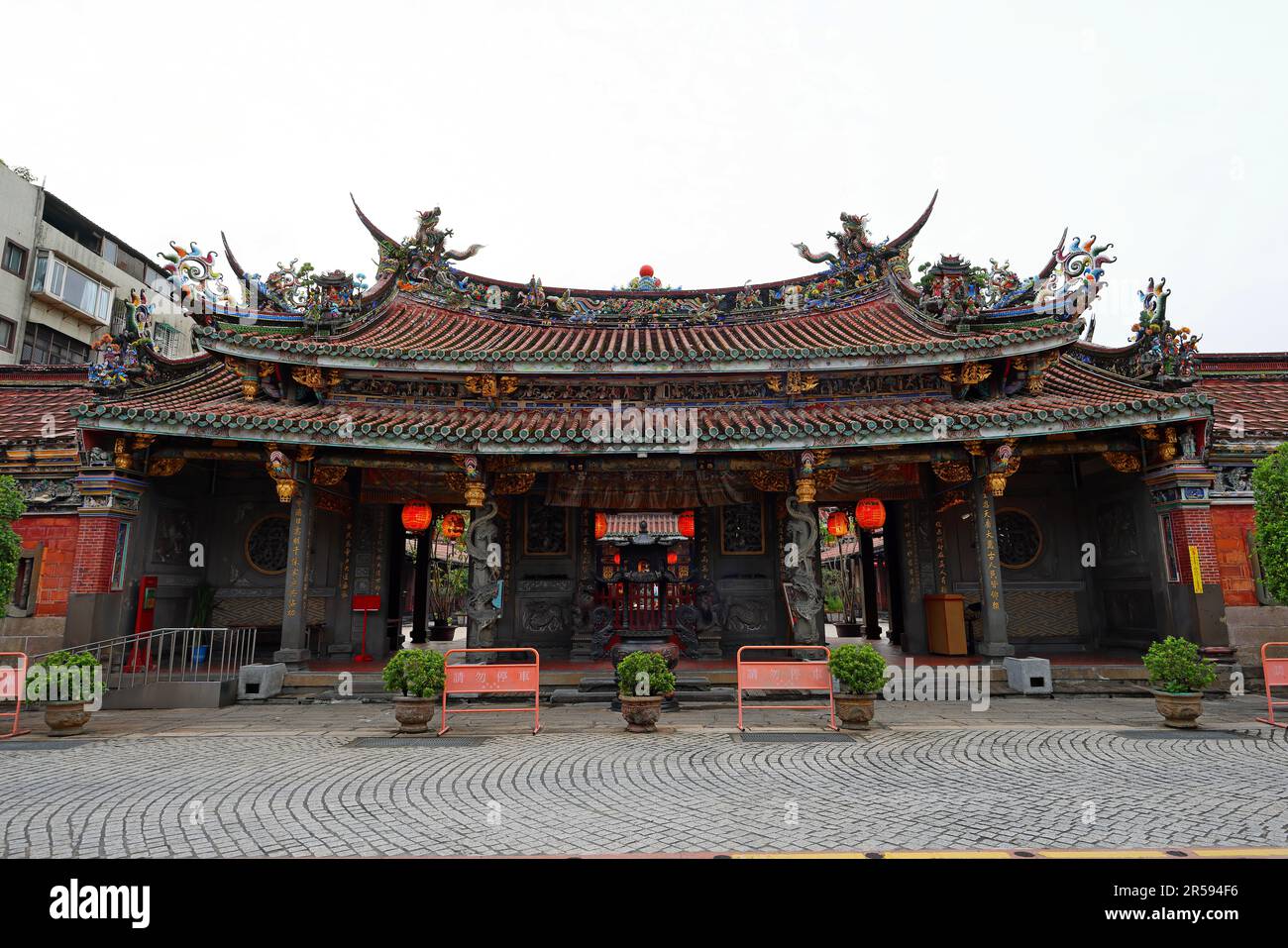 The Da Longdong Baoan Temple completed in 1831 dedicated to Bao Sheng ...