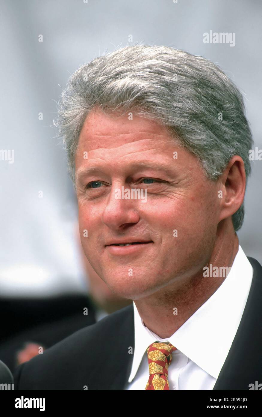 CAMP SPRINGS MD - SEPTEMBER 24, 1995 US President Bill Clinton ...