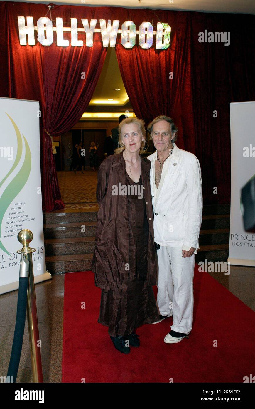 Barry otto and lindsay otto hi-res stock photography and images - Alamy