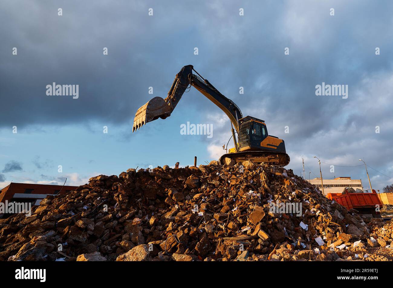 Building destroyer hi-res stock photography and images - Alamy