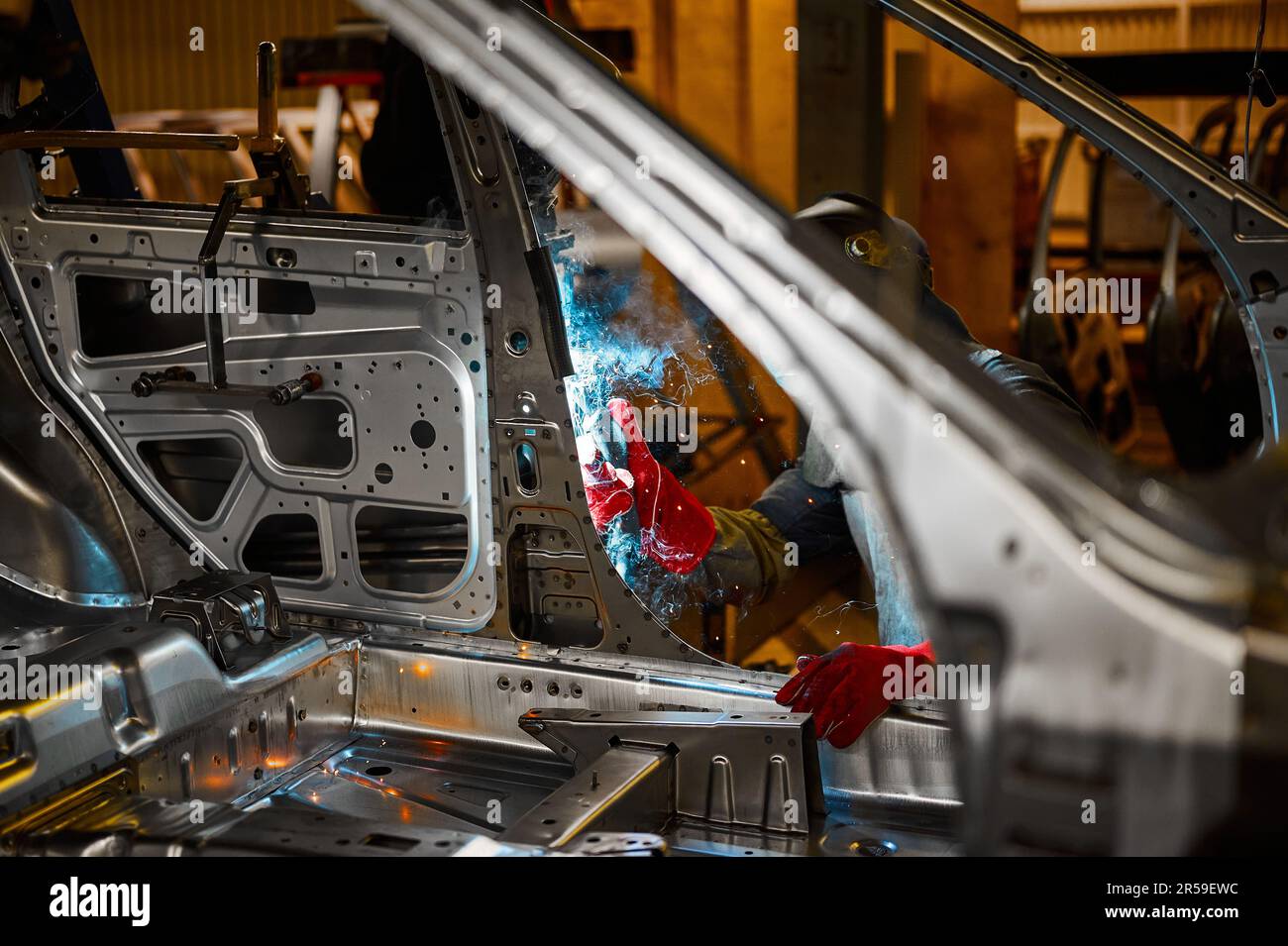 Car body parts manufacturing hi-res stock photography and images - Alamy