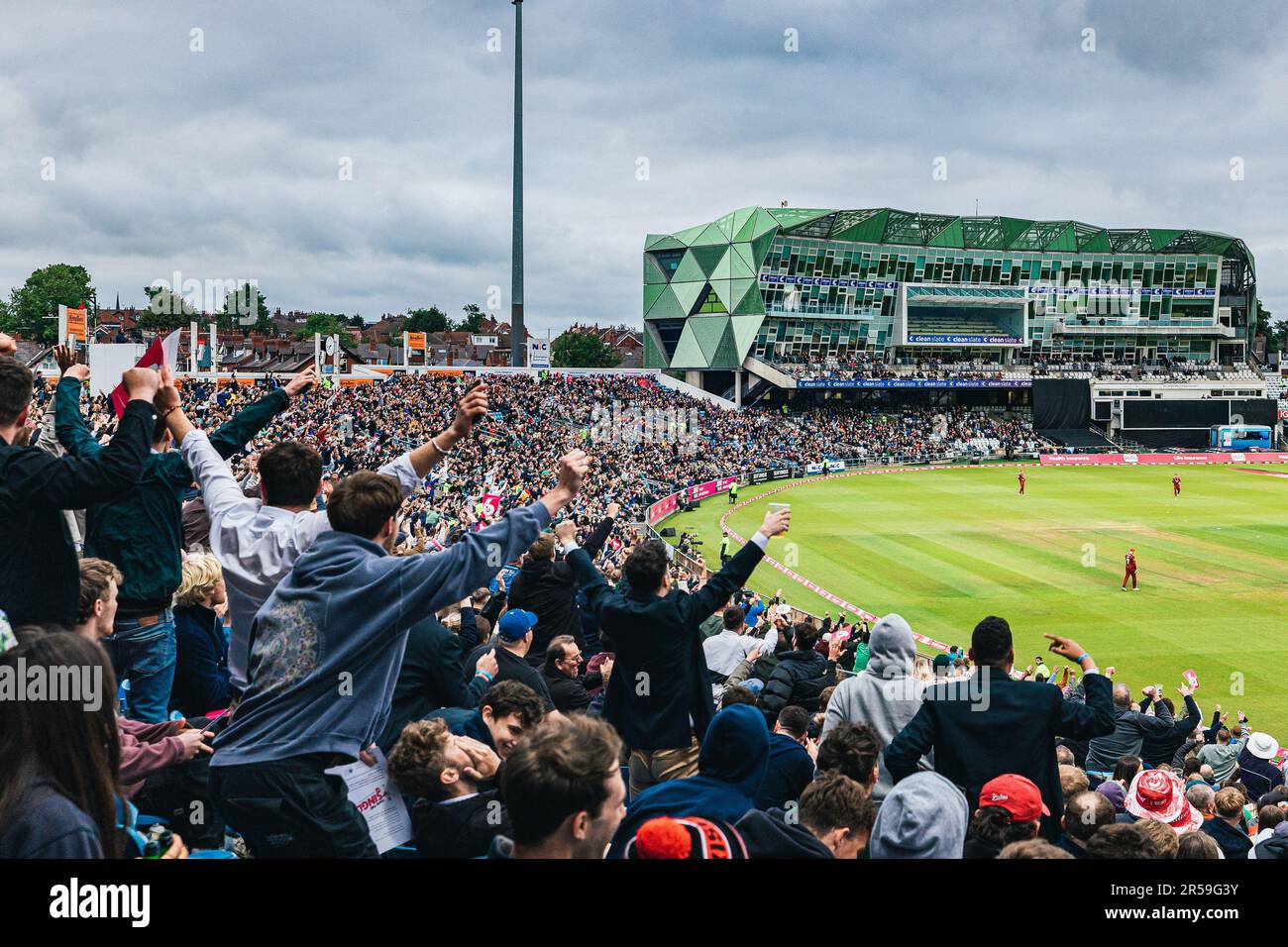 Cricket stadium night view hi-res stock photography and images - Alamy