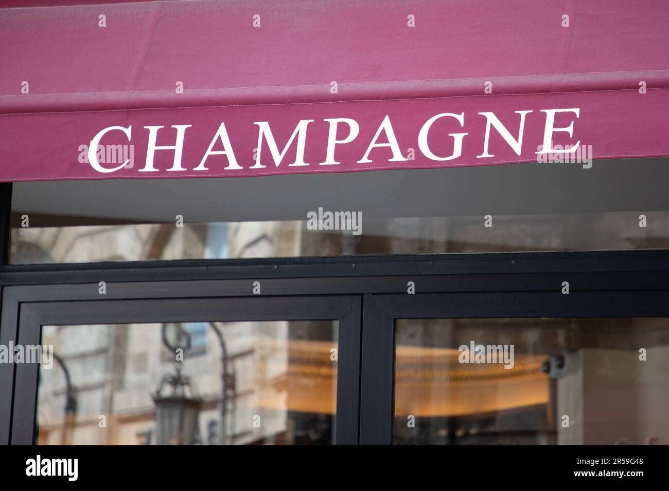 Gift shop marker hi-res stock photography and images - Alamy