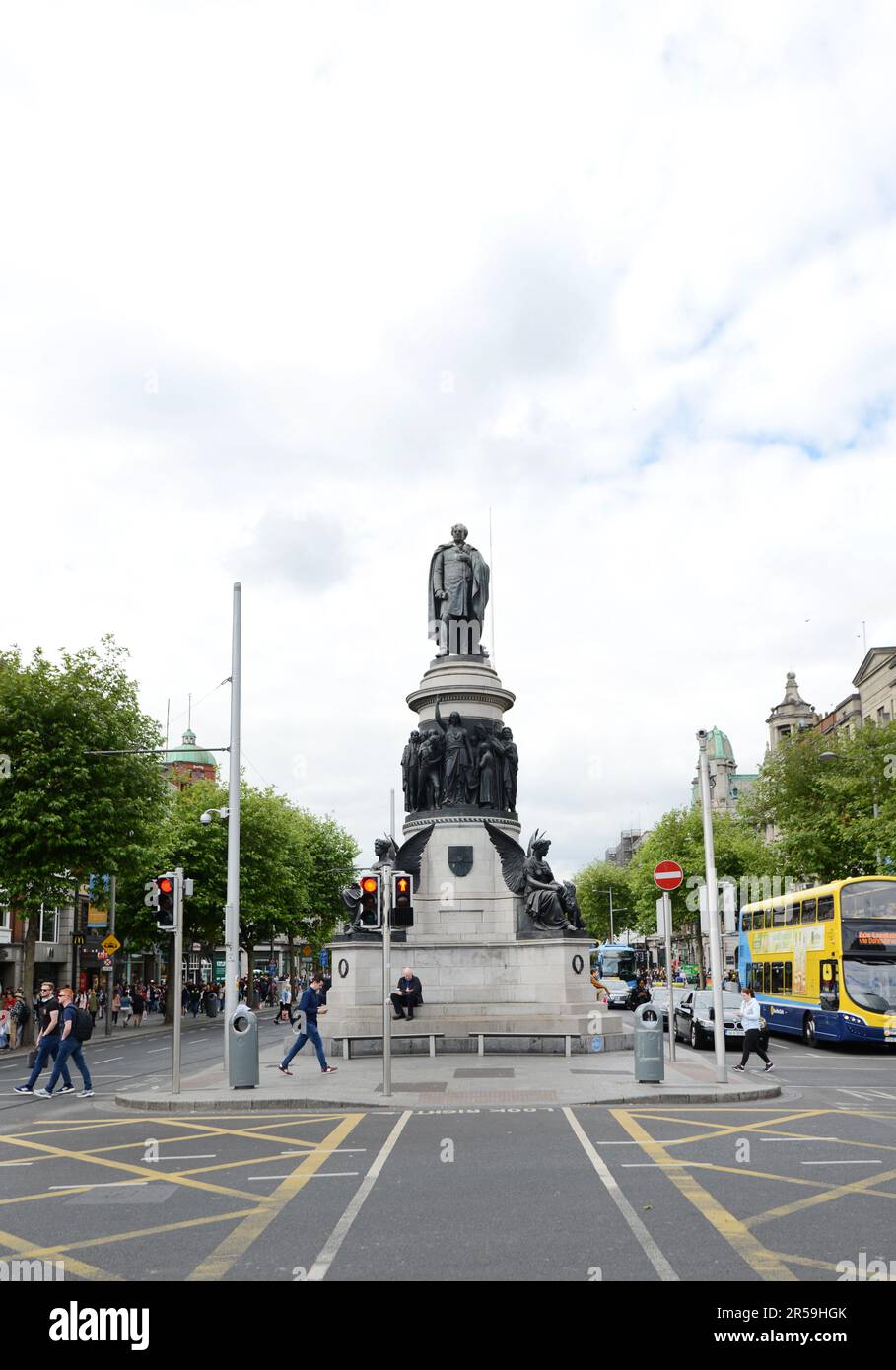 O'Connell Monument in Dublin, Ireland Stock Photo - Alamy