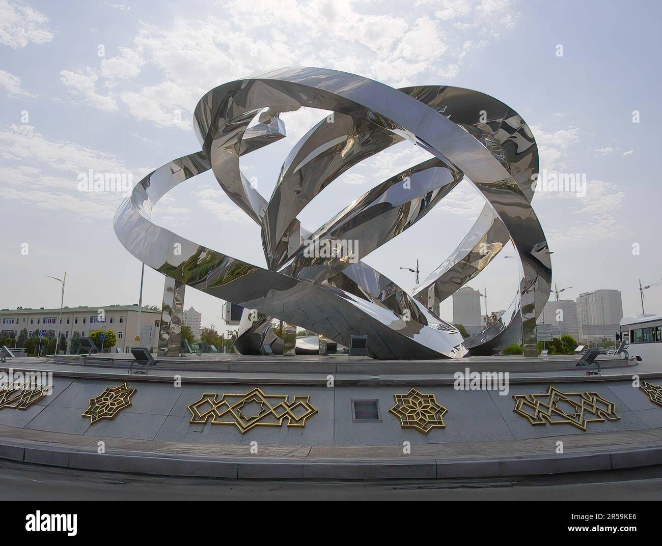 Silver monument (for a change Stock Photo - Alamy