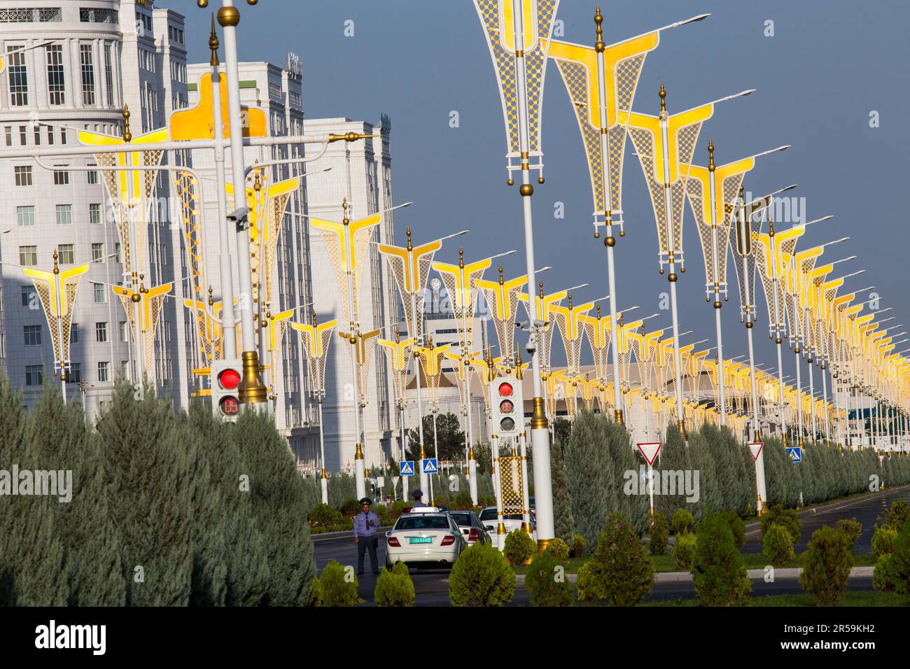 The streets of Ashgabat Stock Photo - Alamy