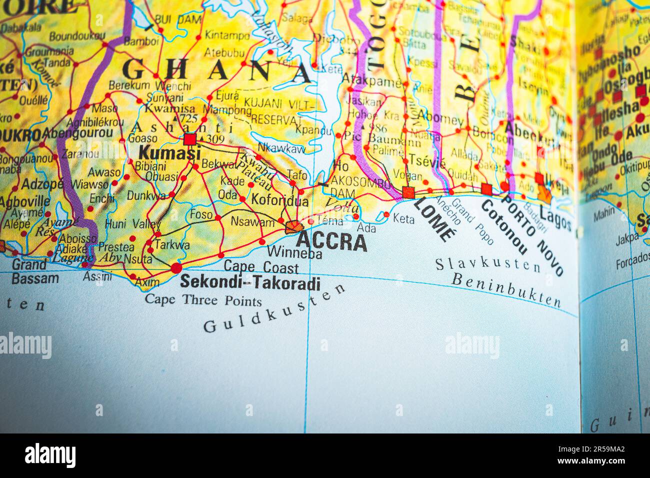 Color map ghana hi-res stock photography and images - Alamy