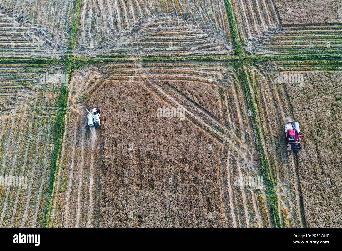 Guiyang, China's Guizhou Province. 31st May, 2023. This aerial photo ...