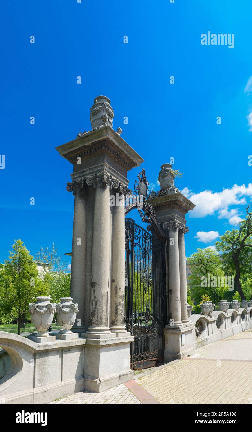 Belgrade serbia people in trg hi-res stock photography and images - Alamy