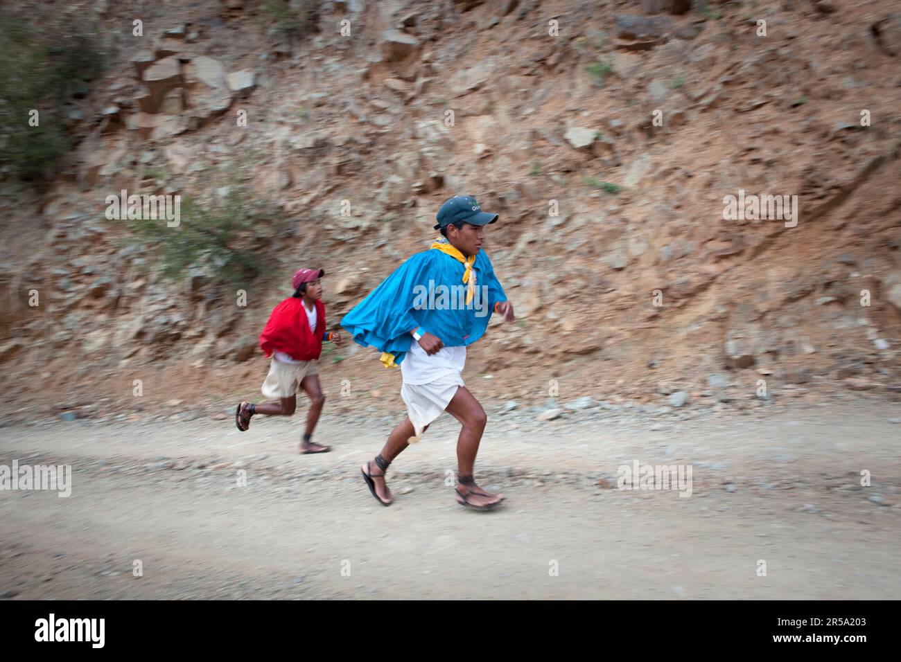 Traditional tarahumara clothing hi-res stock photography and images - Alamy