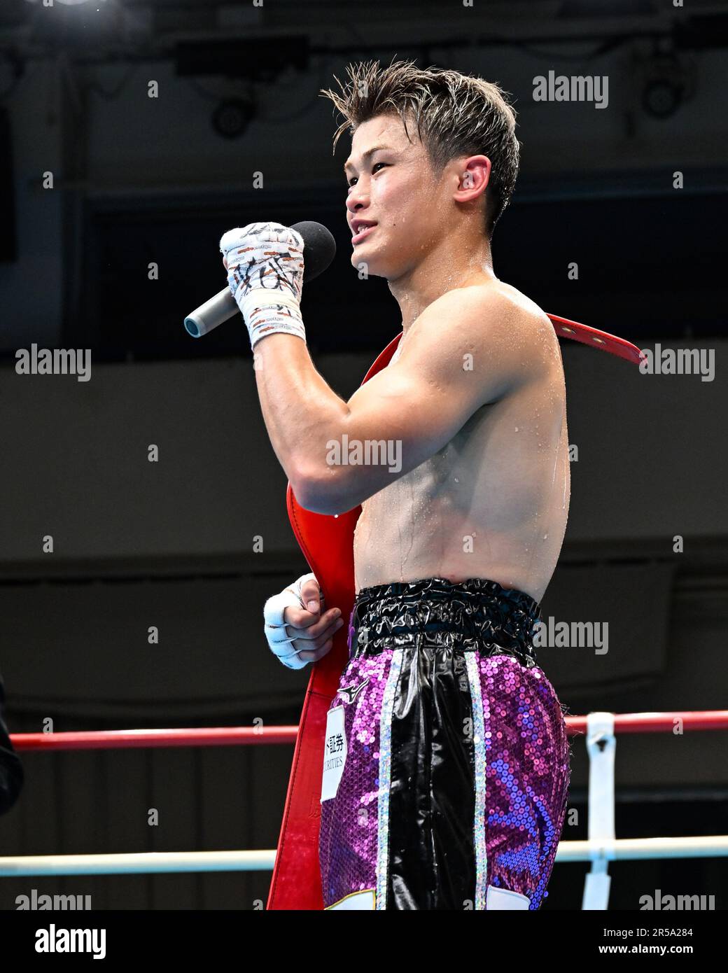 Tokyo, Japan. 31st May, 2023. Hayato Tsutsumi won the vacant OPBF Featherweight Title boxing ...