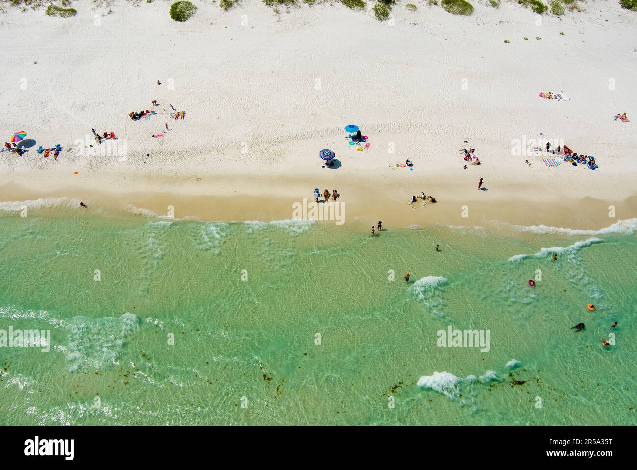 Memorial day weekend at the beach hi-res stock photography and images ...
