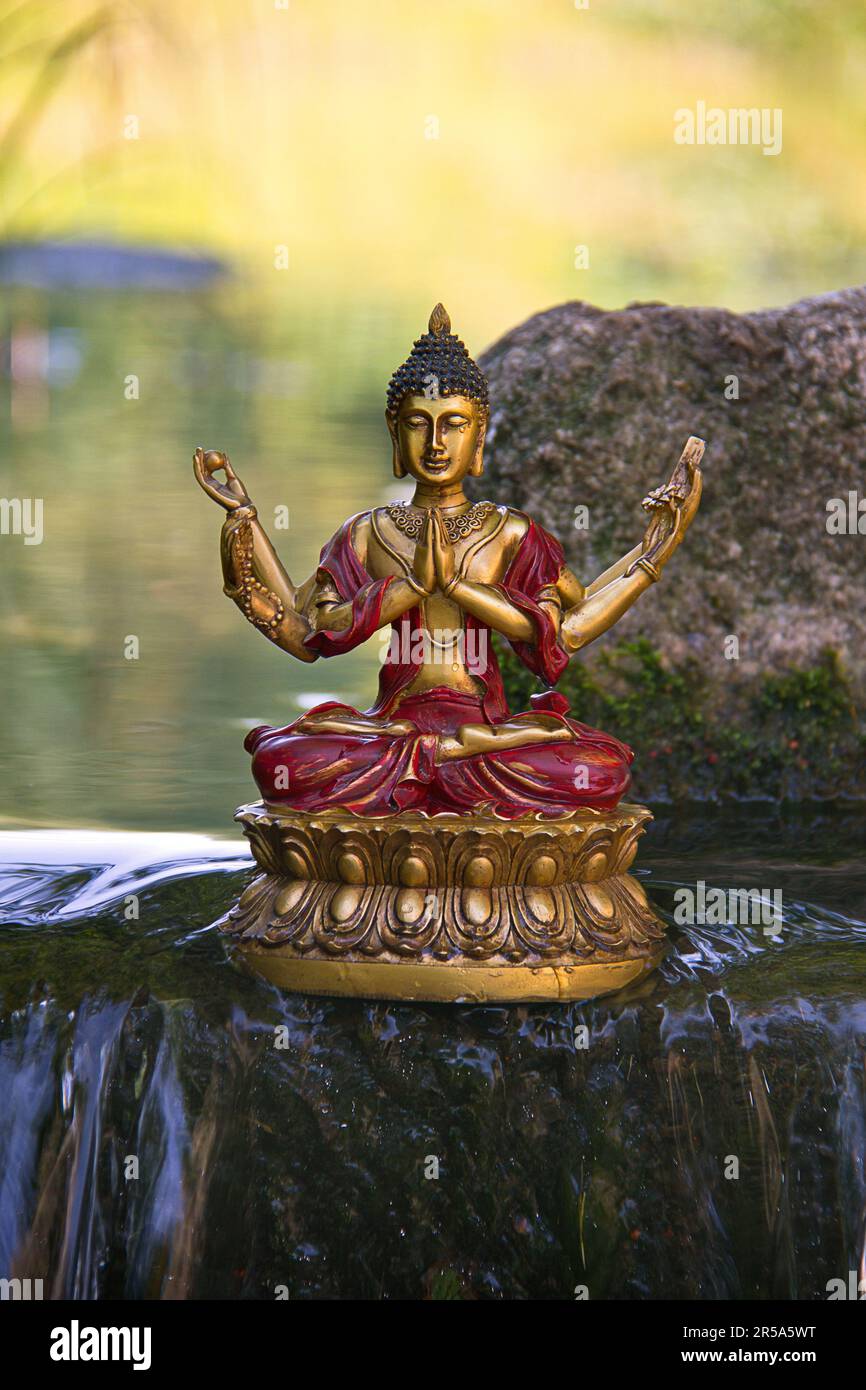 Pind hi-res stock photography and images - Alamy