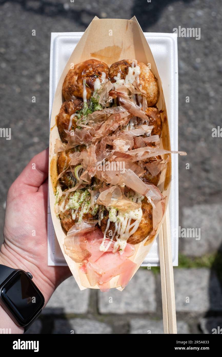 Takoyaki, street food in Osaka, Japan Stock Photo - Alamy