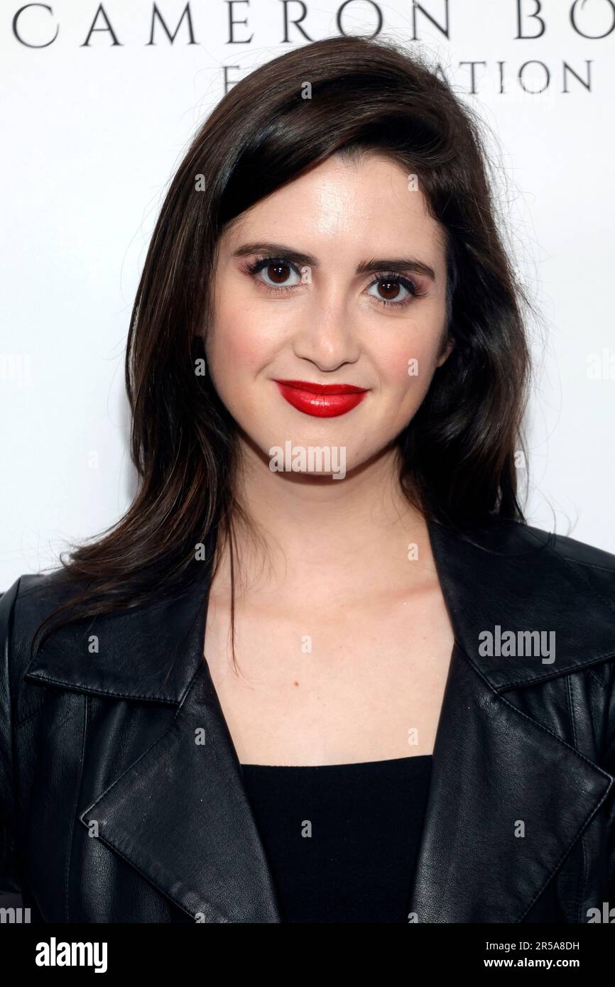 Laura Marano 2009