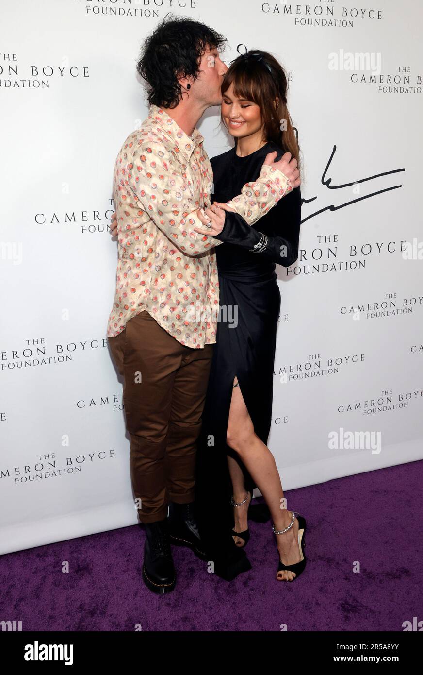 Cameron Boyce Kissing Debby Ryan