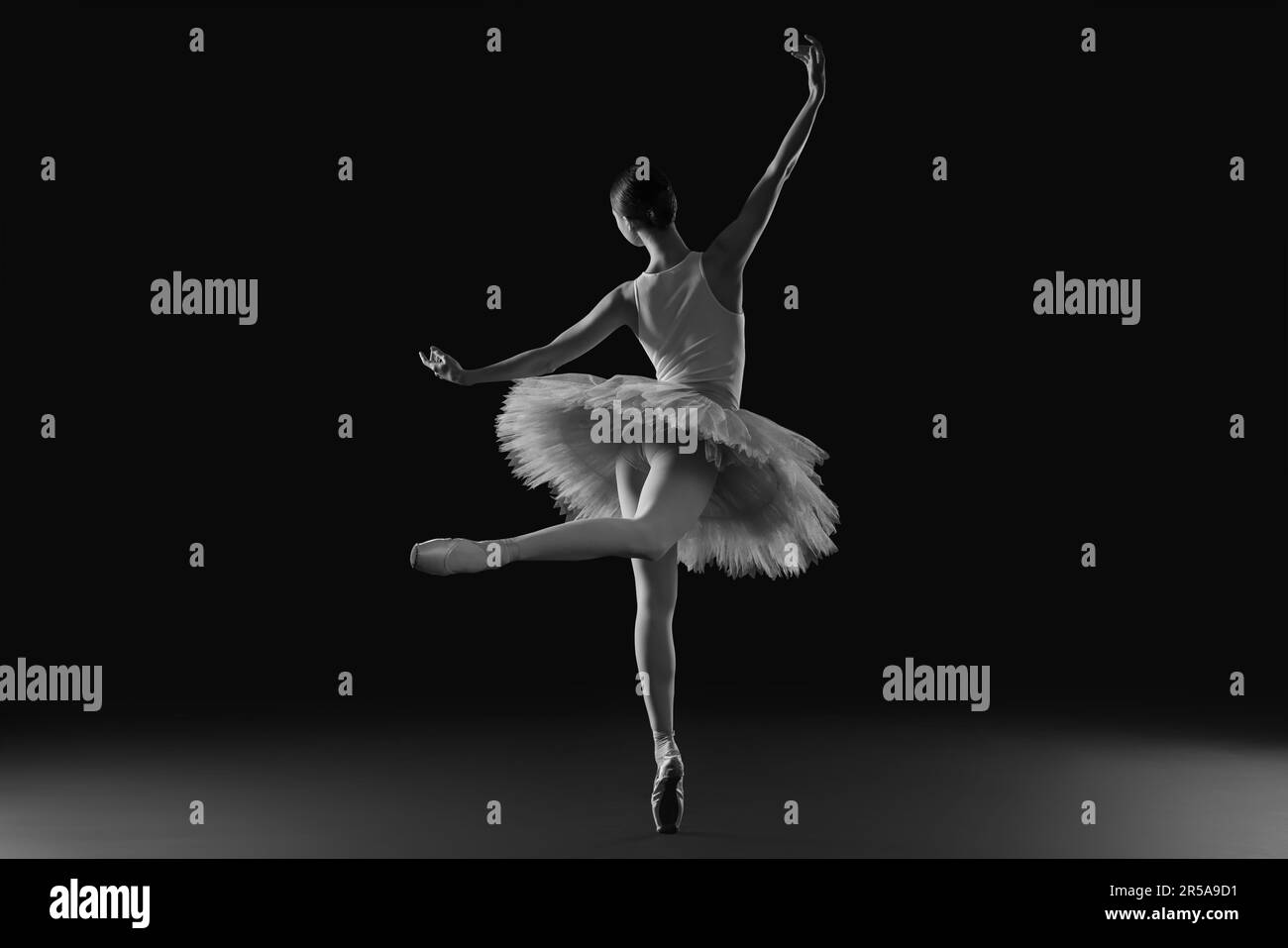 Gymnastic dance moves Black and White Stock Photos & Images - Alamy