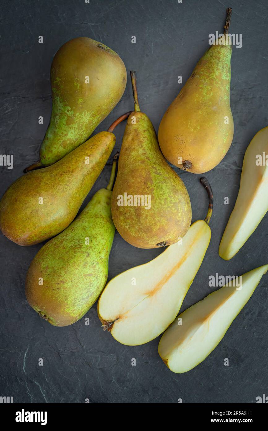 Conferance pears hi-res stock photography and images - Alamy