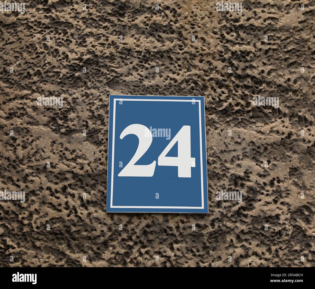 House number 24 hi-res stock photography and images - Alamy