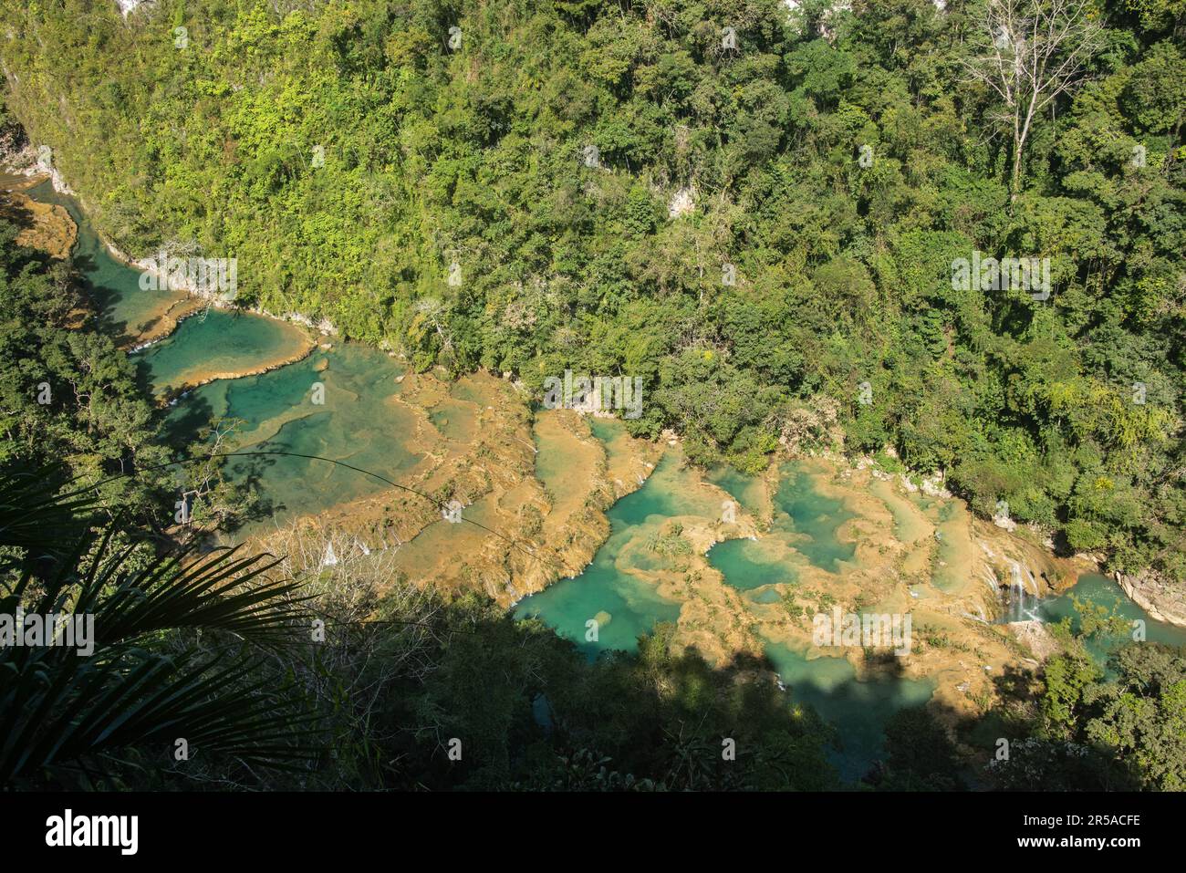 The beautiful turquoise pools of Semuc Champey, Rio Cabohon, Lanquin ...