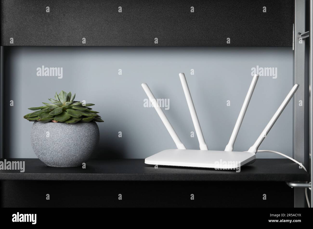 Shelf connector hi-res stock photography and images - Alamy