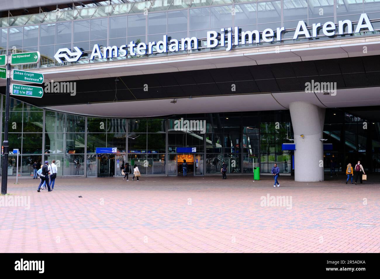 Amsterdam Bijlmer Arena train station facade Stock Photo - Alamy