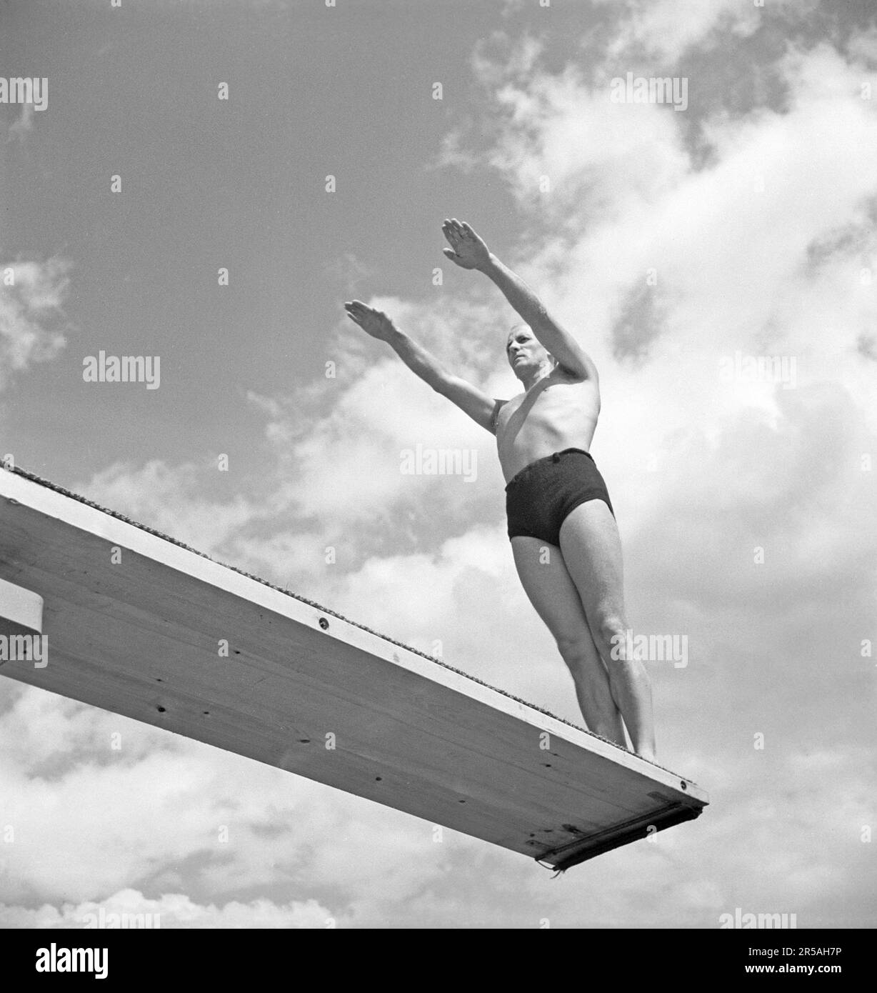 Diver Eugen Ahnström competed for the sports club Hellas and won the ...