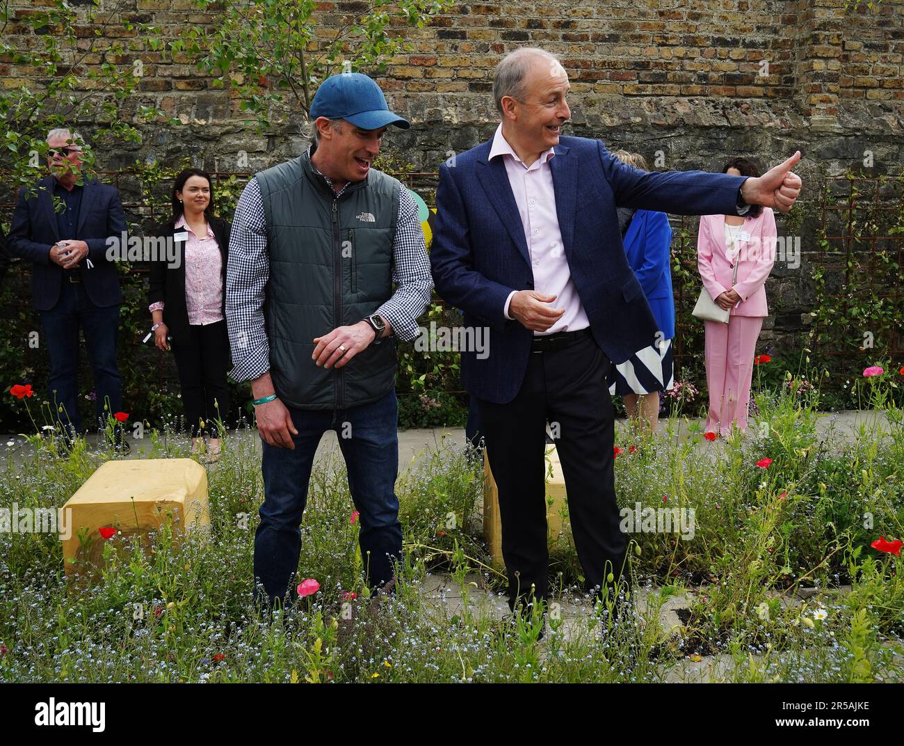 Climatizing hi-res stock photography and images - Alamy