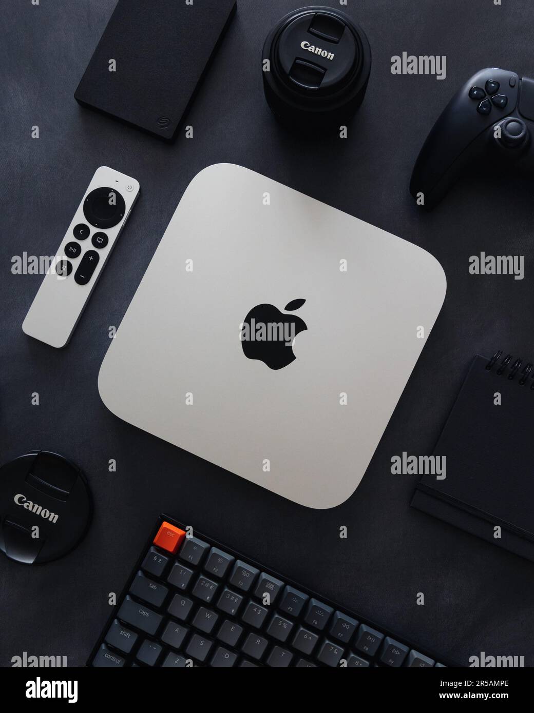 Mac tech logo hi-res stock photography and images - Alamy