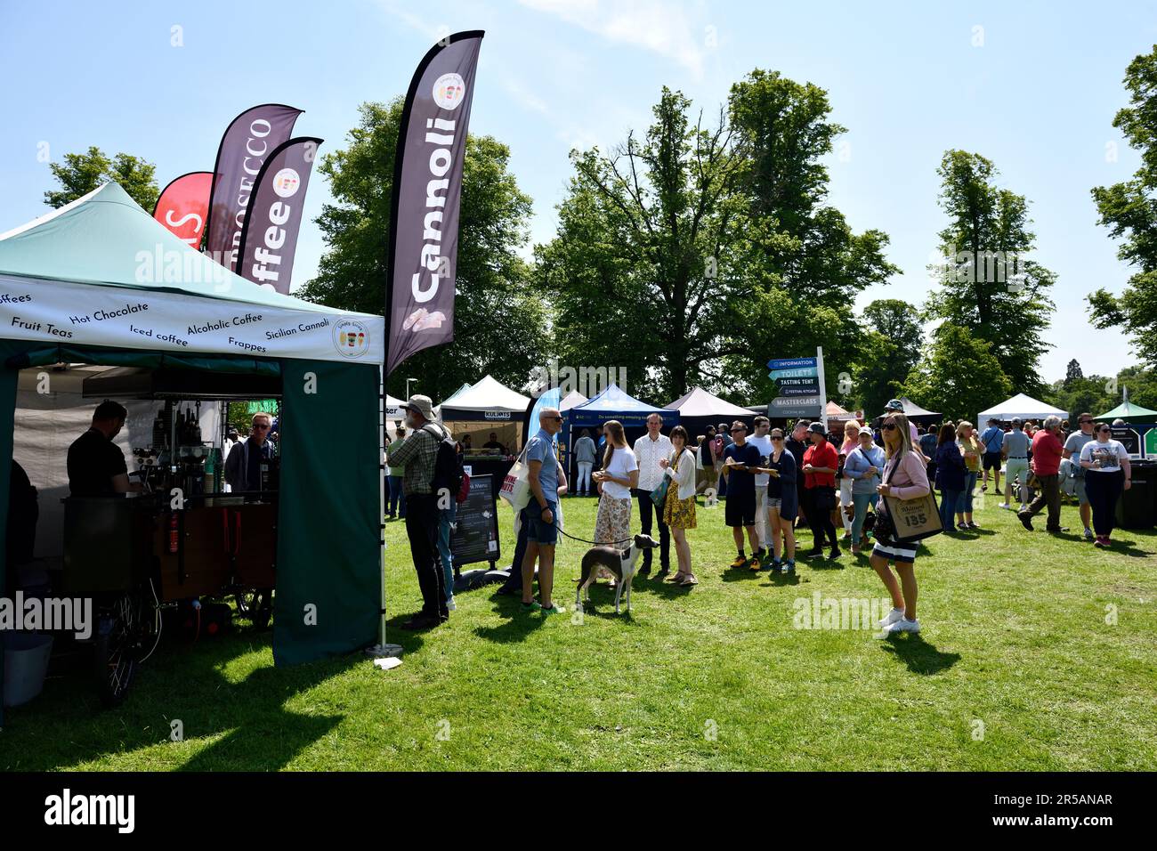 People enjoying the Summer Weather with food and drink.Blenheim Palace ...