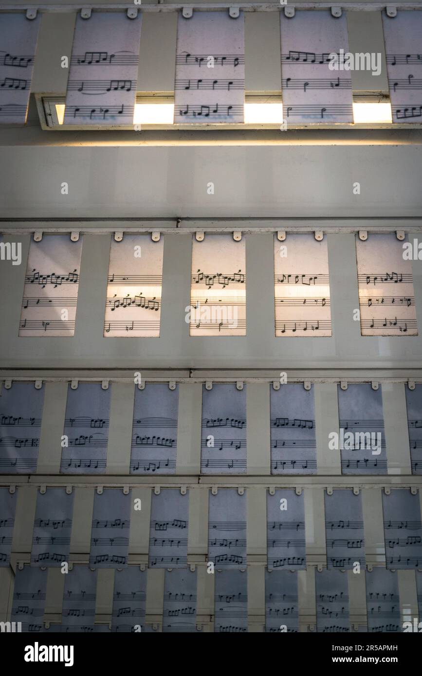 Sainsbury Wellcome Centre with musical notes in the ceiling of a 100m ...