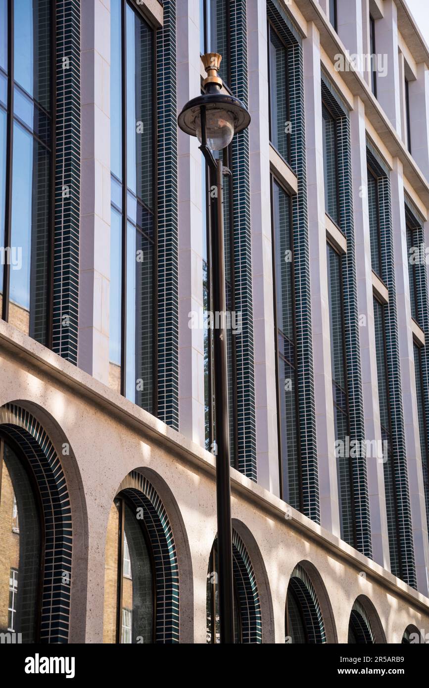 New business building in Fitzrovia, London, England, UK Stock Photo - Alamy