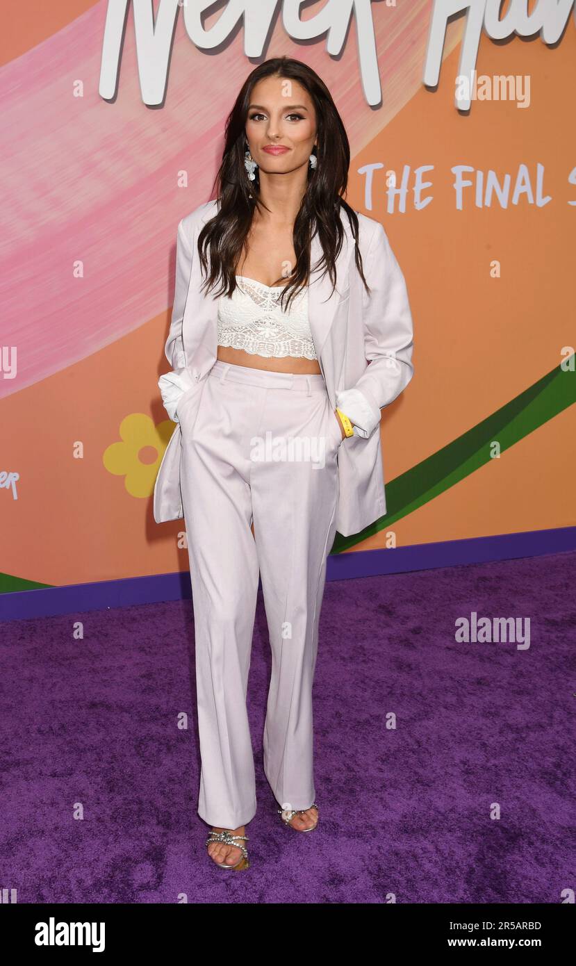 LOS ANGELES, CA - JUNE 01: Aitana Rinab attends Netflix's "Never Have I ...